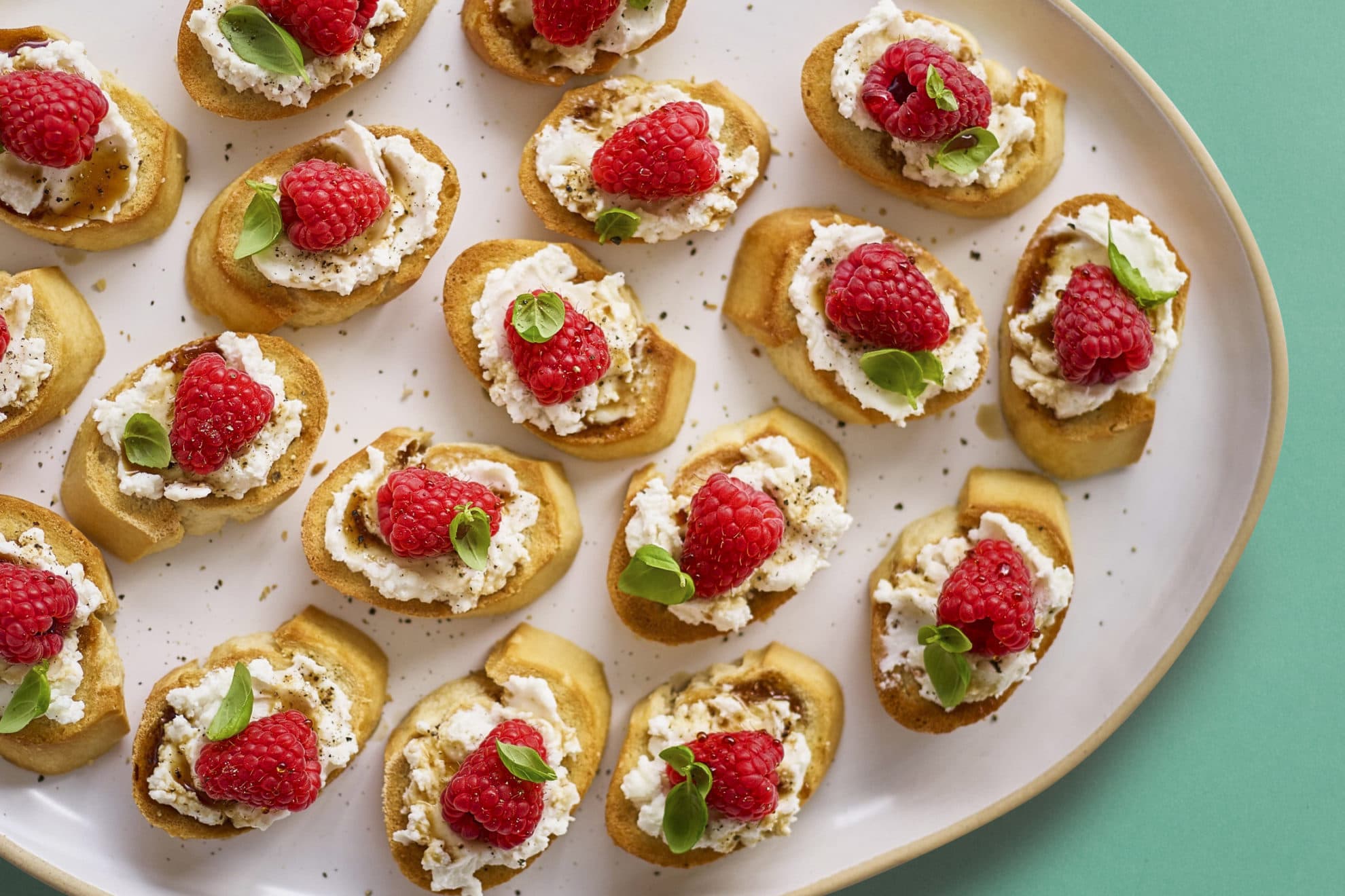 Sunset® Summer Dream™ Crostini - SUNSET Grown. All rights reserved.